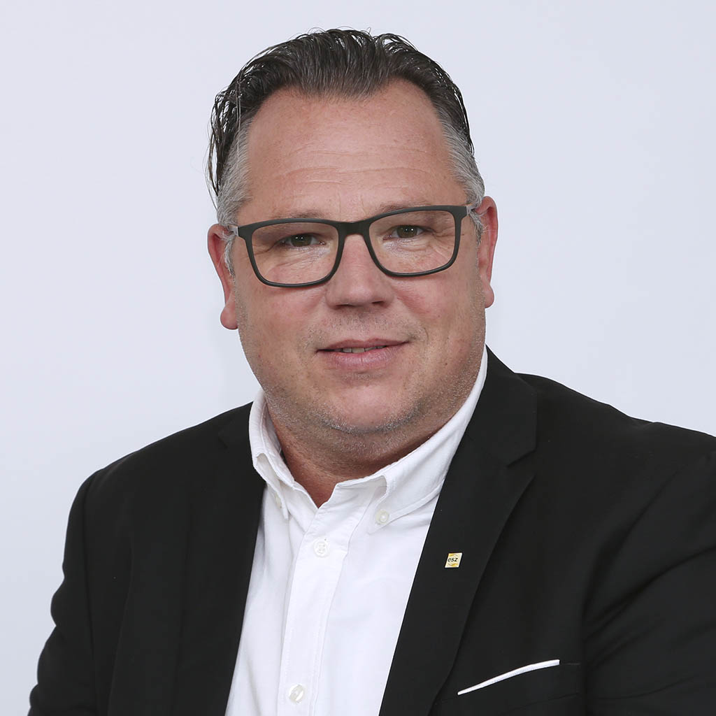 Unternehmen | esz AG | Eines der modernsten Kalibrierlabore